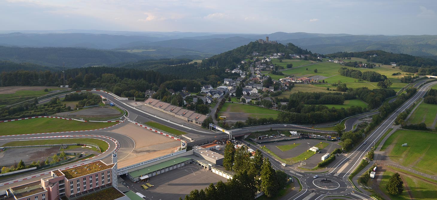 Tourismus - Nürburg.de